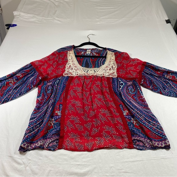 Bila | Tops | Bila Boho Flowy Floral Tunic Top Crochet Bib Long Sleeve ...